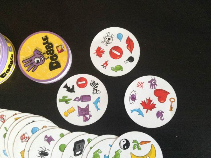 Adapting games – Dobble – TeachingGamesEFL.com – by Mike Astbury